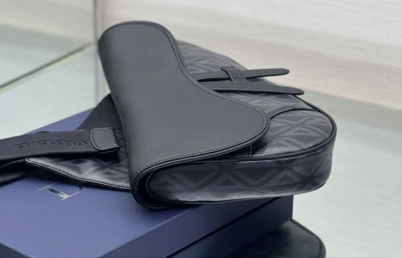 Cut-rate Christian Dior Saddle Bags