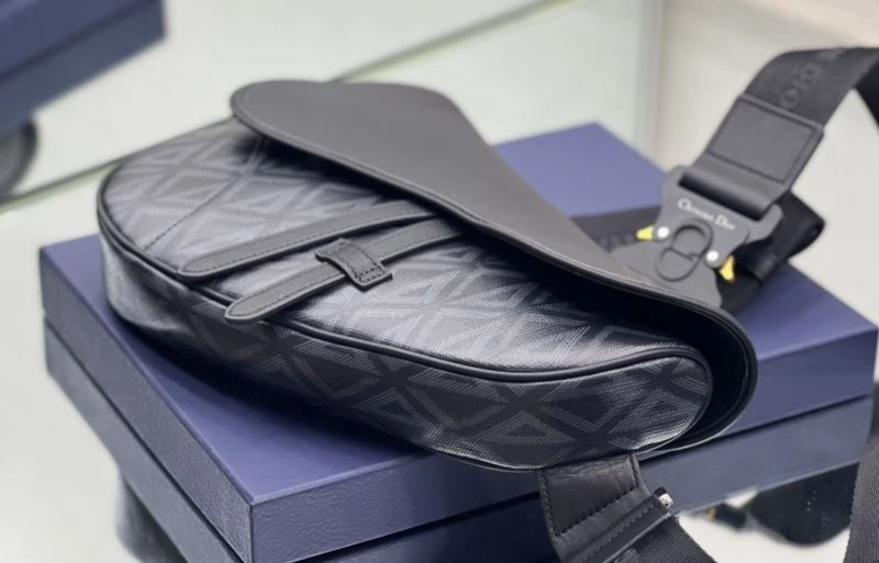 Cut-rate Christian Dior Saddle Bags