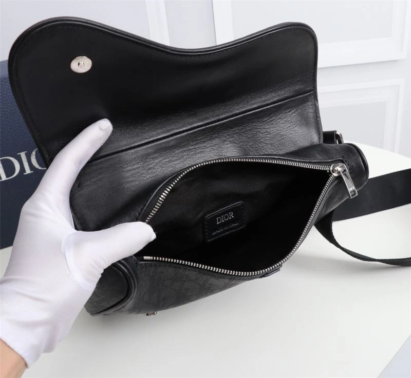 Top match Christian Dior Saddle Bags