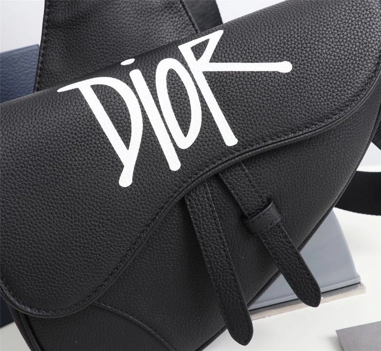 Economical Christian Dior Saddle Bags