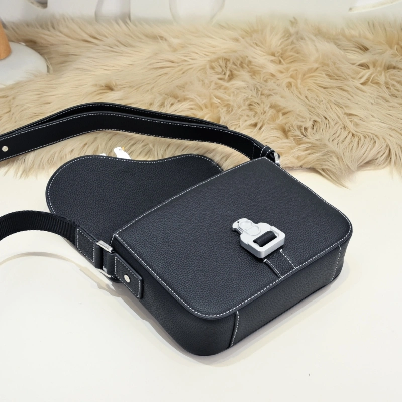 Cut-rate Christian Dior Saddle Bags