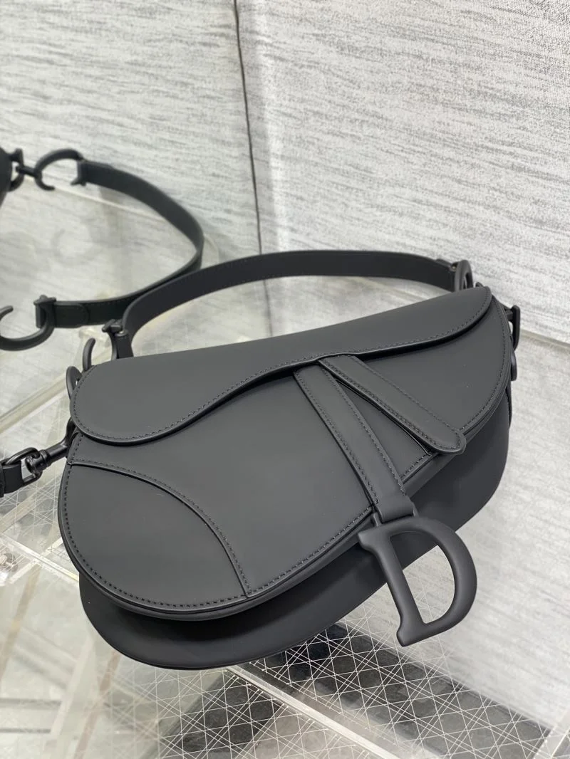 High fidelity Christian Dior Saddle bags