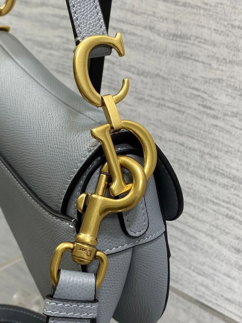 High fidelity Christian Dior Saddle bags