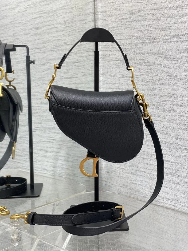 High fidelity Christian Dior Saddle bags