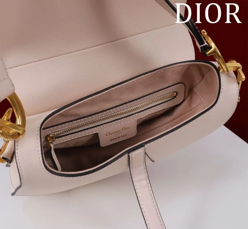 Top match Christian Dior Saddle bags