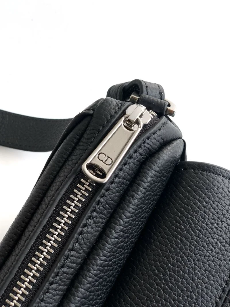 Accurate model Christian Dior Saddle bags