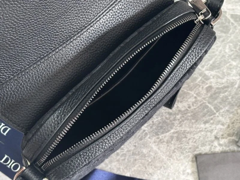 Factory-made Christian Dior Saddle bags