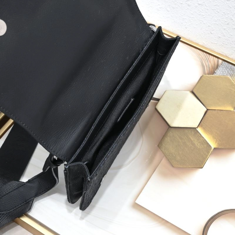 Factory-made Christian Dior Saddle bags