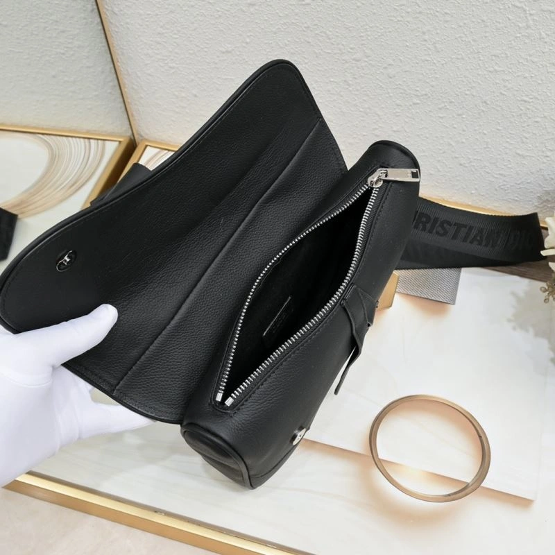Top mirror Christian Dior Saddle bags
