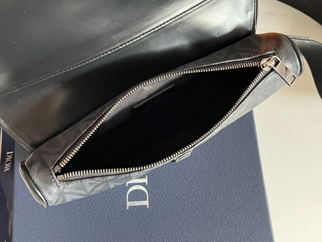1:1 copy Christian Dior Saddle bags