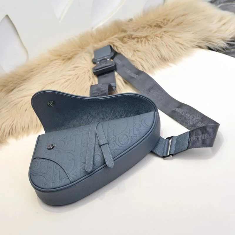 Top match Christian Dior Saddle bags