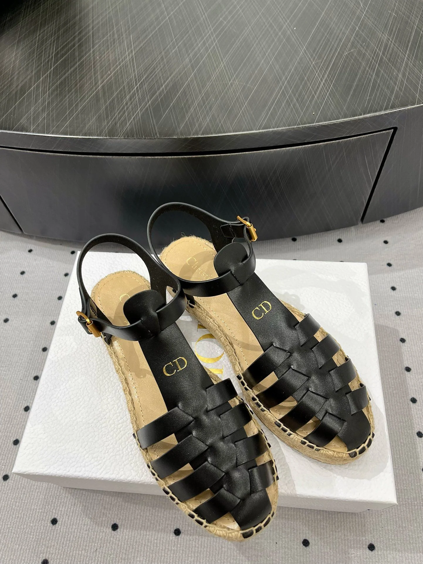 Top match Christian Dior Sandals