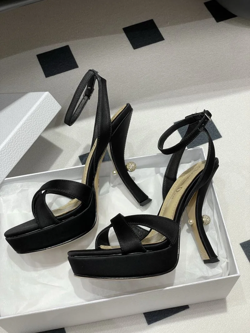 Accurate model Christian Dior Sandals