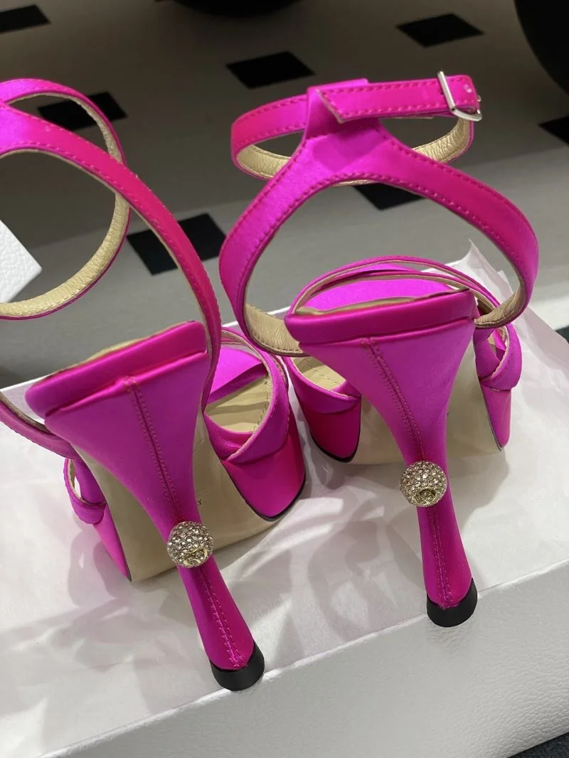 Top mirror Christian Dior Sandals