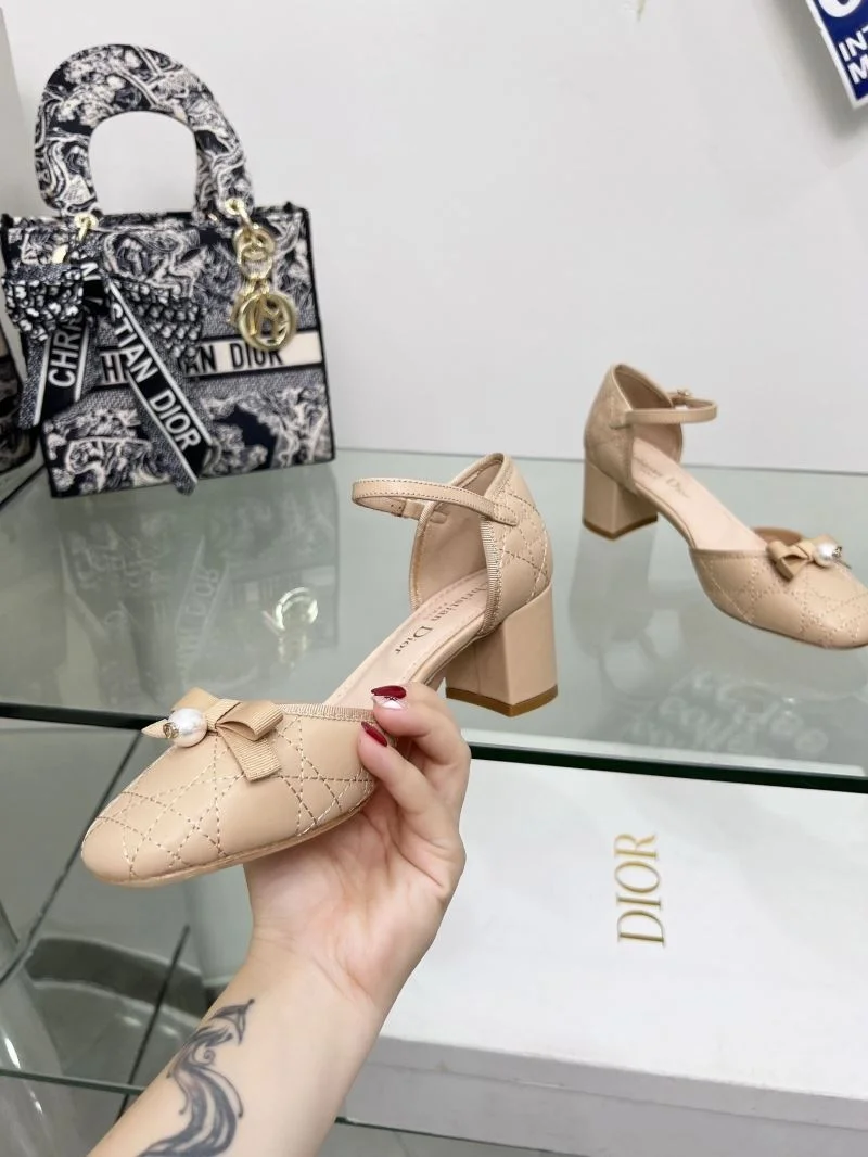 Top match Christian Dior Sandals