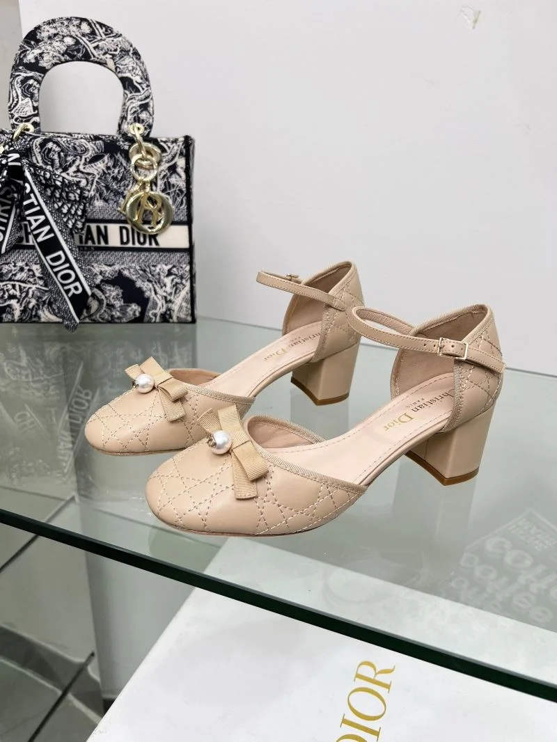 Top match Christian Dior Sandals
