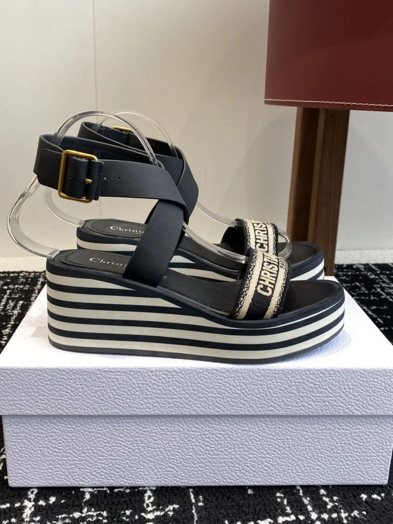 Top match Christian Dior Sandals