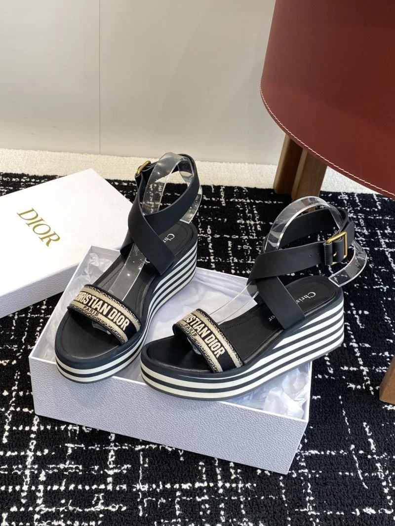 Top match Christian Dior Sandals