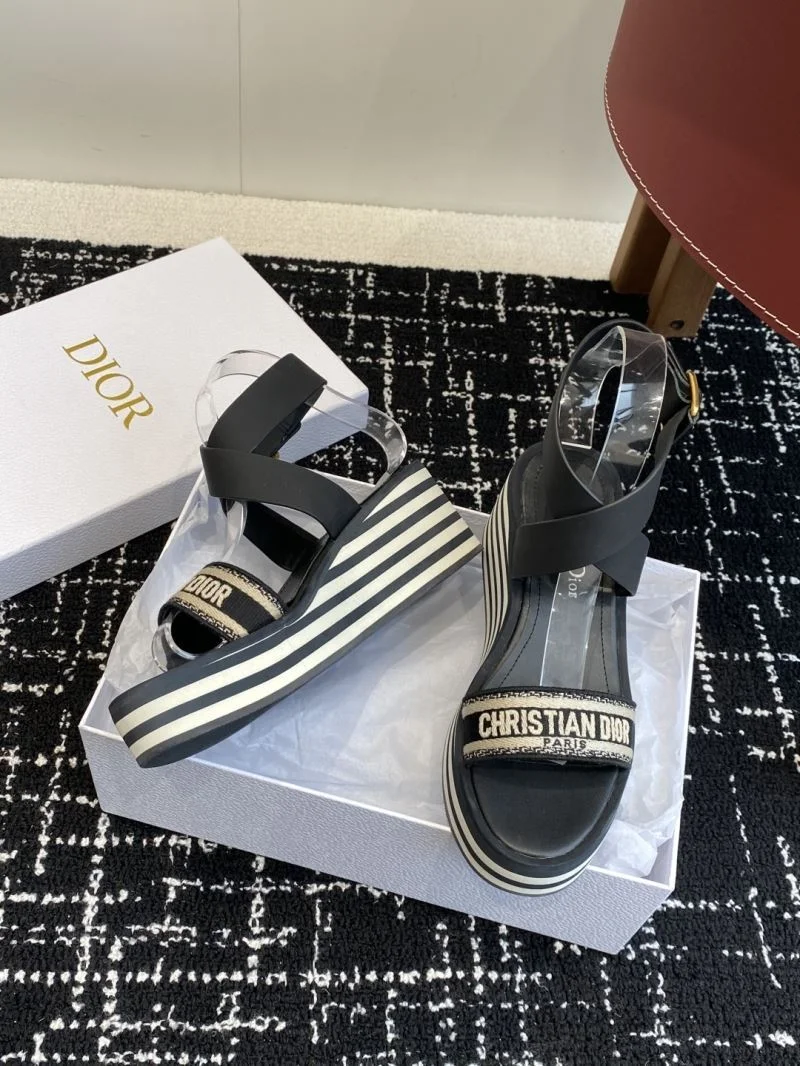 Top match Christian Dior Sandals