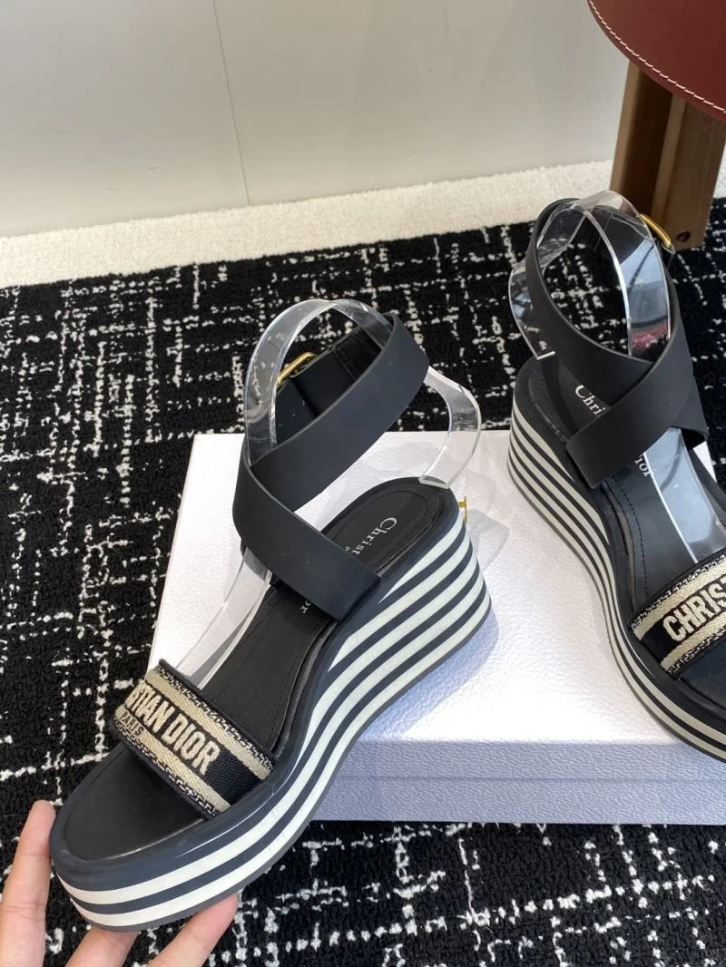 Top match Christian Dior Sandals