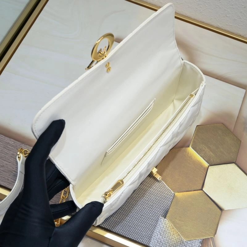 Accurate model Christian Dior Satchel Bags