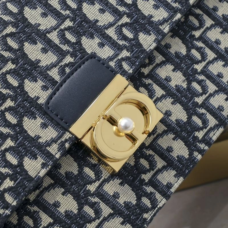 Low-cost Christian Dior Satchel Bags