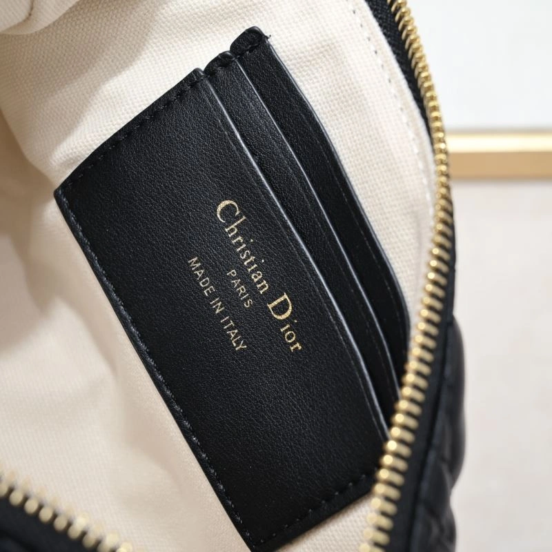 Accurate model Christian Dior Satchel Bags