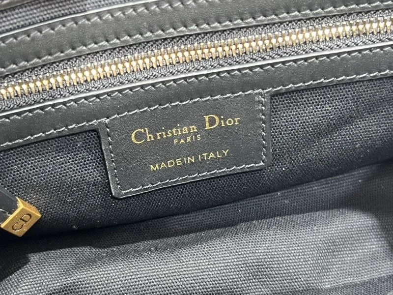 Cut-rate Christian Dior Satchel Bags