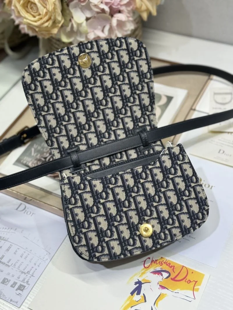 Bargain Christian Dior Satchel Bags