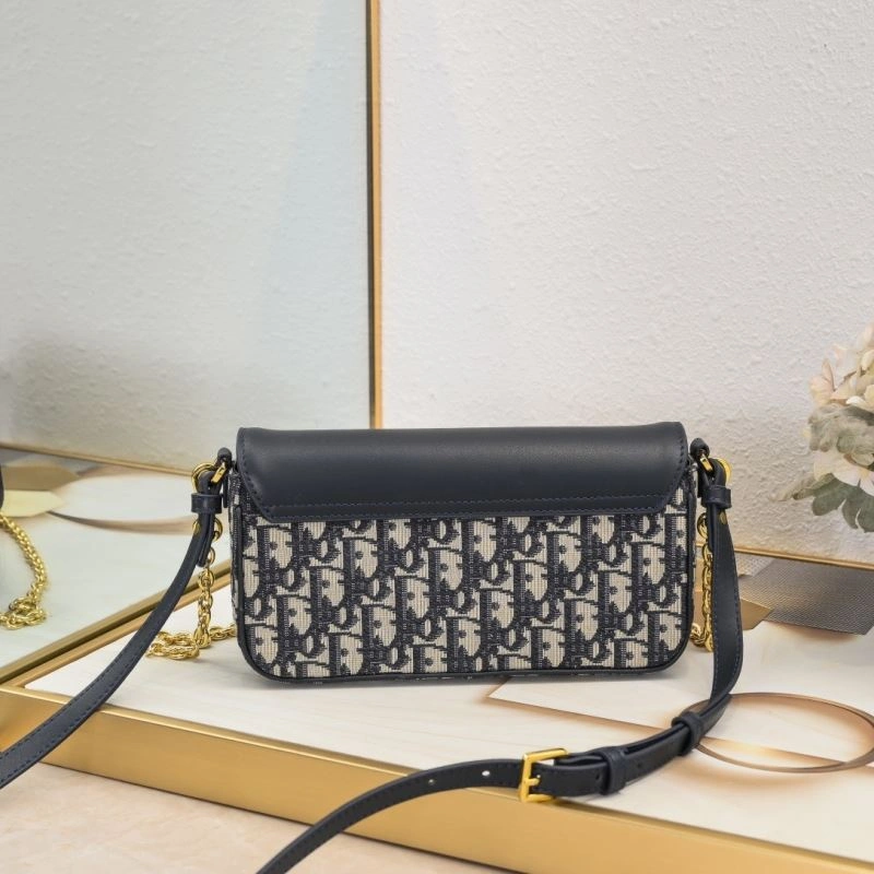 Accurate model Christian Dior Satchel Bags