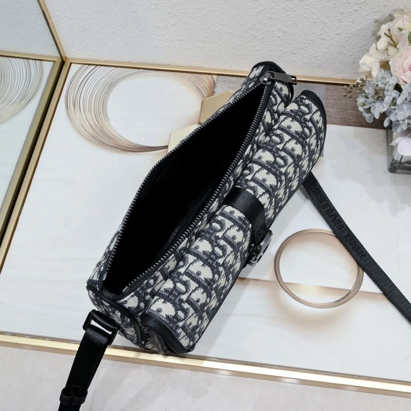 Accurate model Christian Dior Satchel Bags