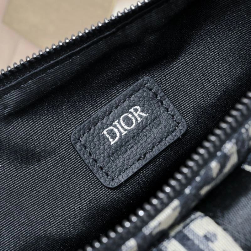 Accurate model Christian Dior Satchel Bags