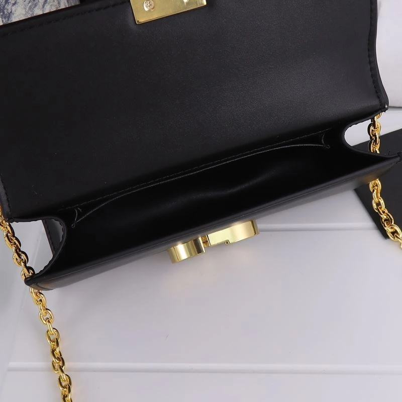 Top match Christian Dior Satchel Bags