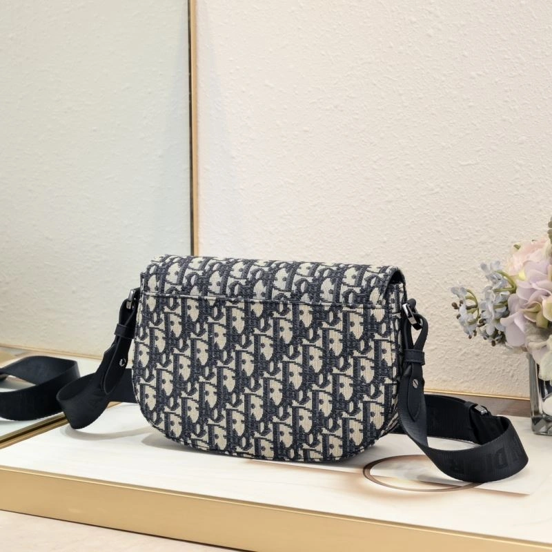 Accurate model Christian Dior Satchel Bags