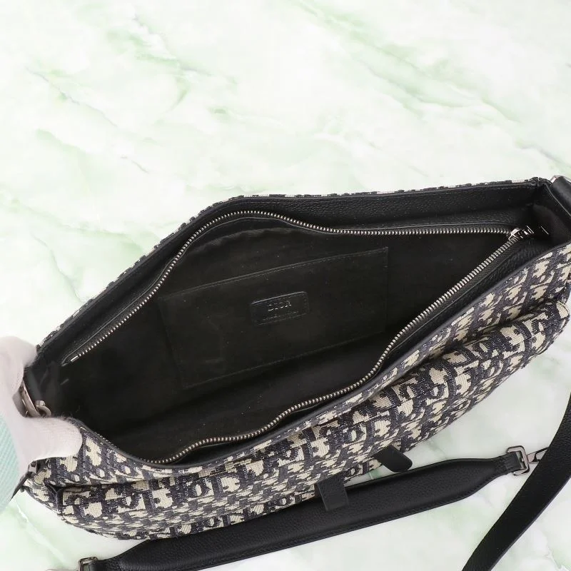 Bargain Christian Dior Satchel Bags
