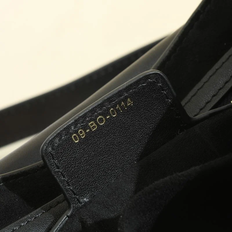 Low-cost Christian Dior Satchel Bags