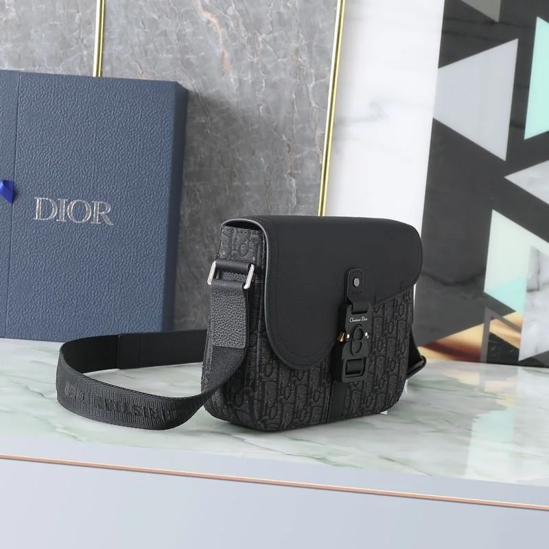 Top match Christian Dior Satchel Bags