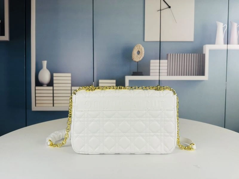 Accurate model Christian Dior Satchel Bags
