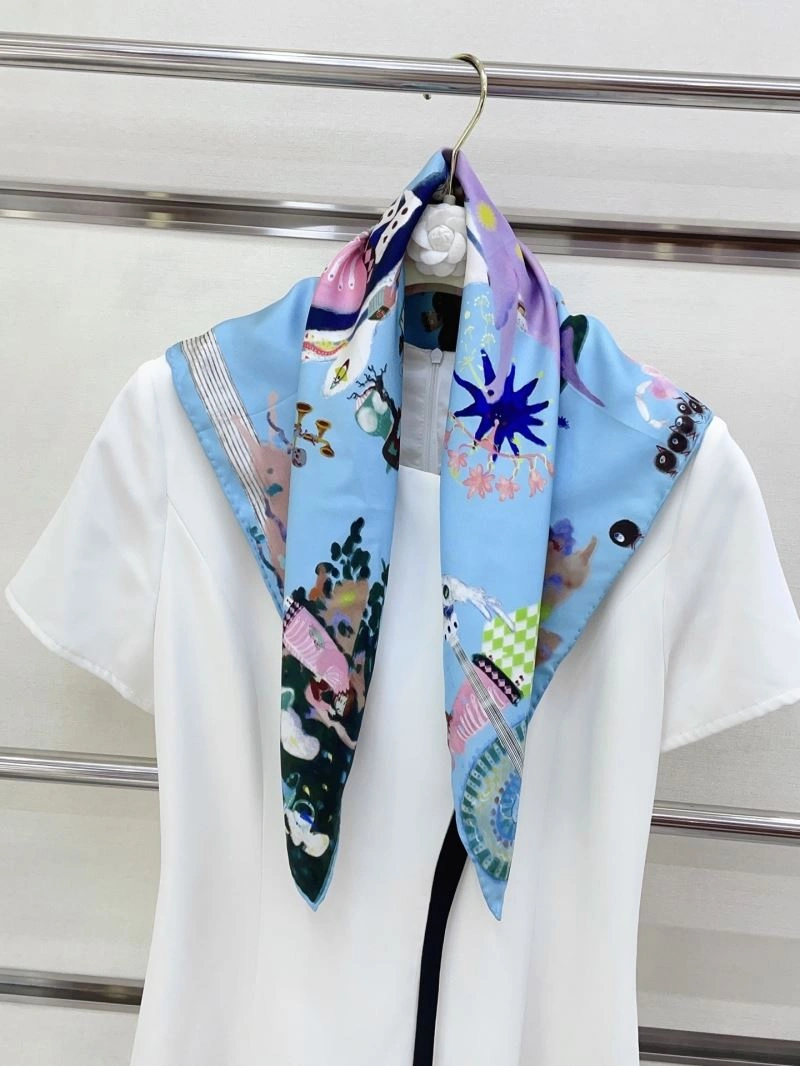 Legit Christian Dior Scarf