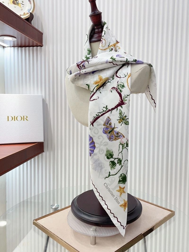 Value-priced Christian Dior Scarf