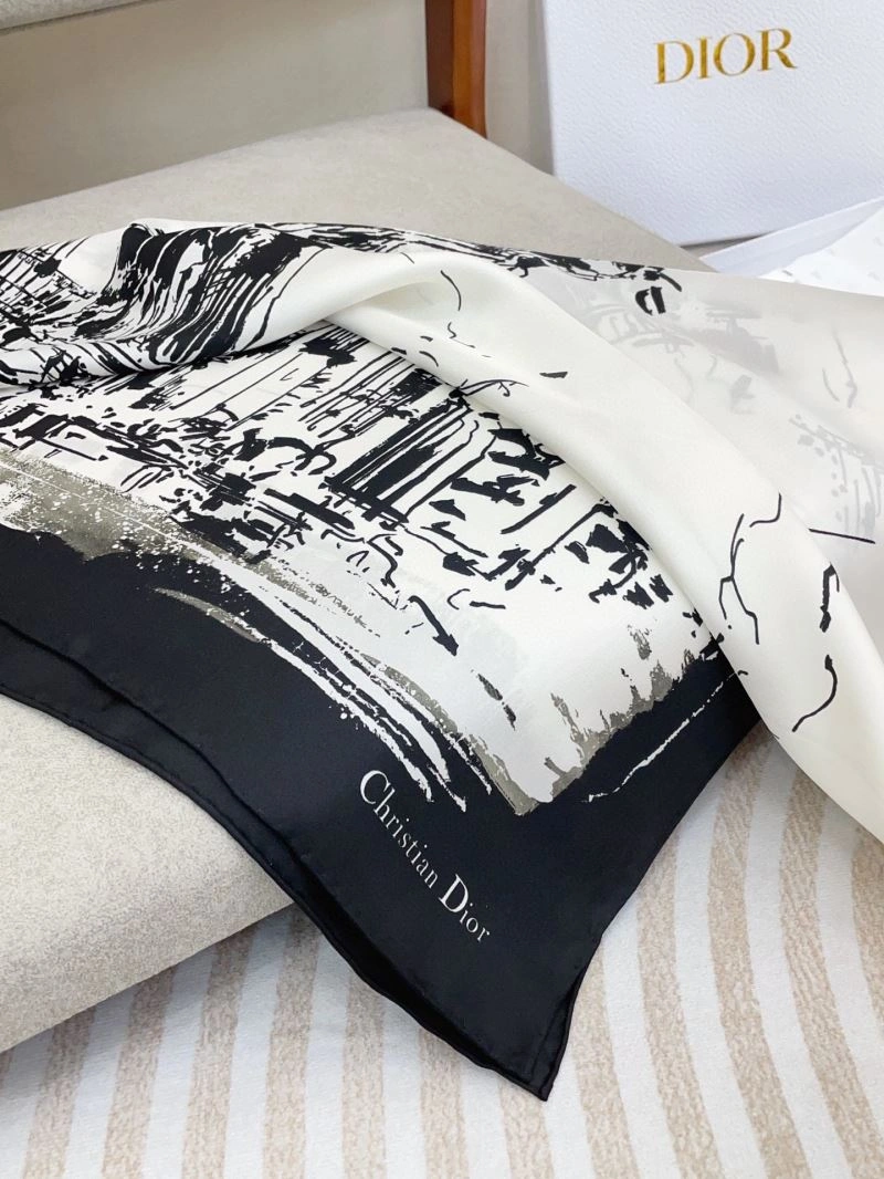 Low-cost Christian Dior Scarf