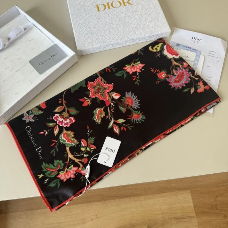Indistinguishable Christian Dior Scarf