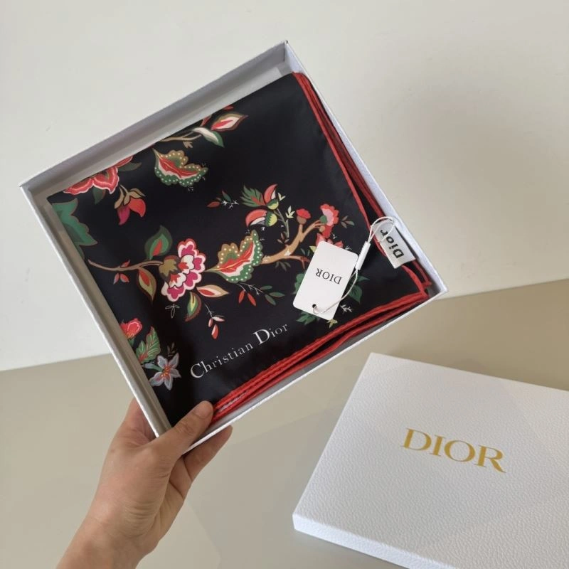 Indistinguishable Christian Dior Scarf