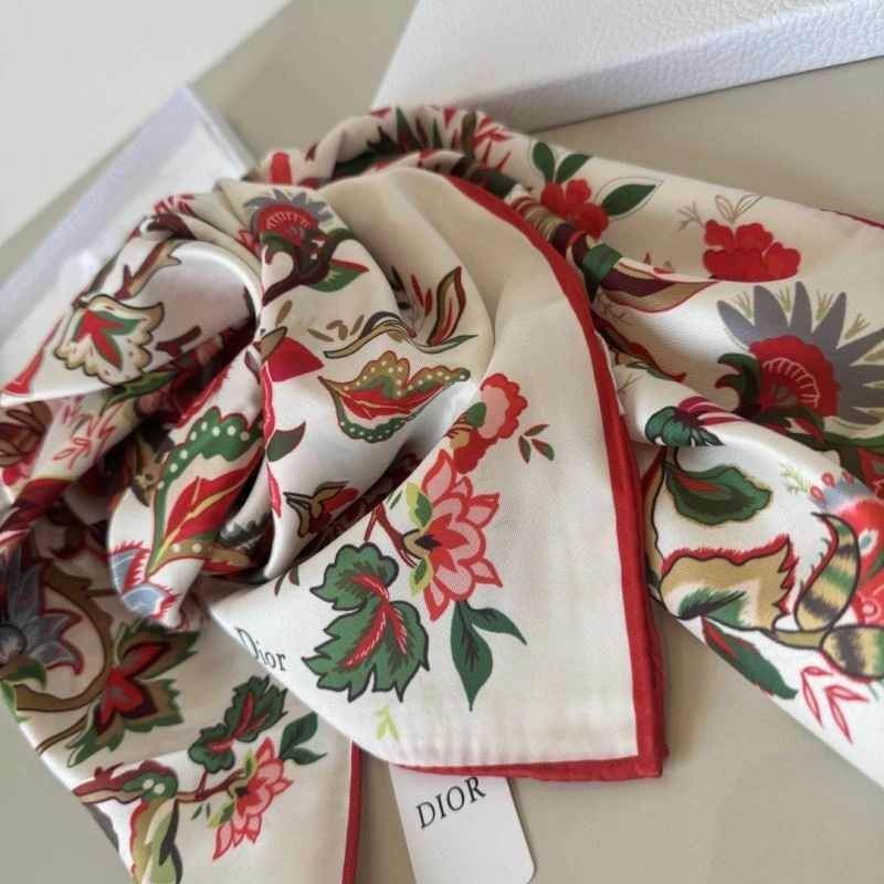 Top mirror Christian Dior Scarf