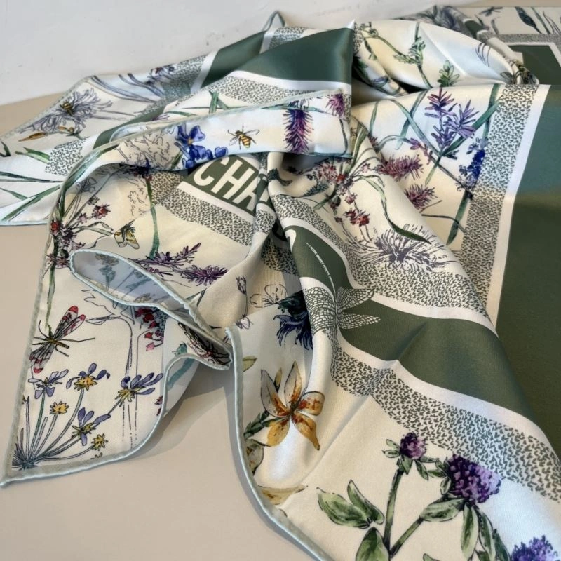 Value-priced Christian Dior Scarf