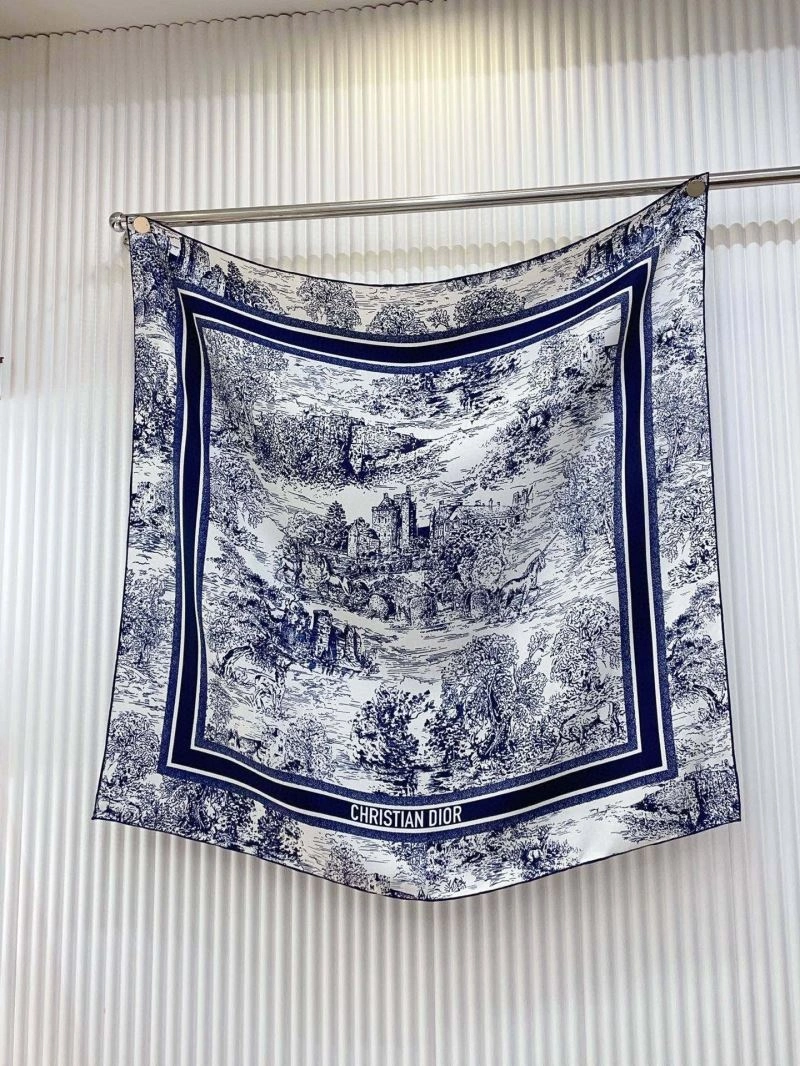 Top mirror Christian Dior Scarf