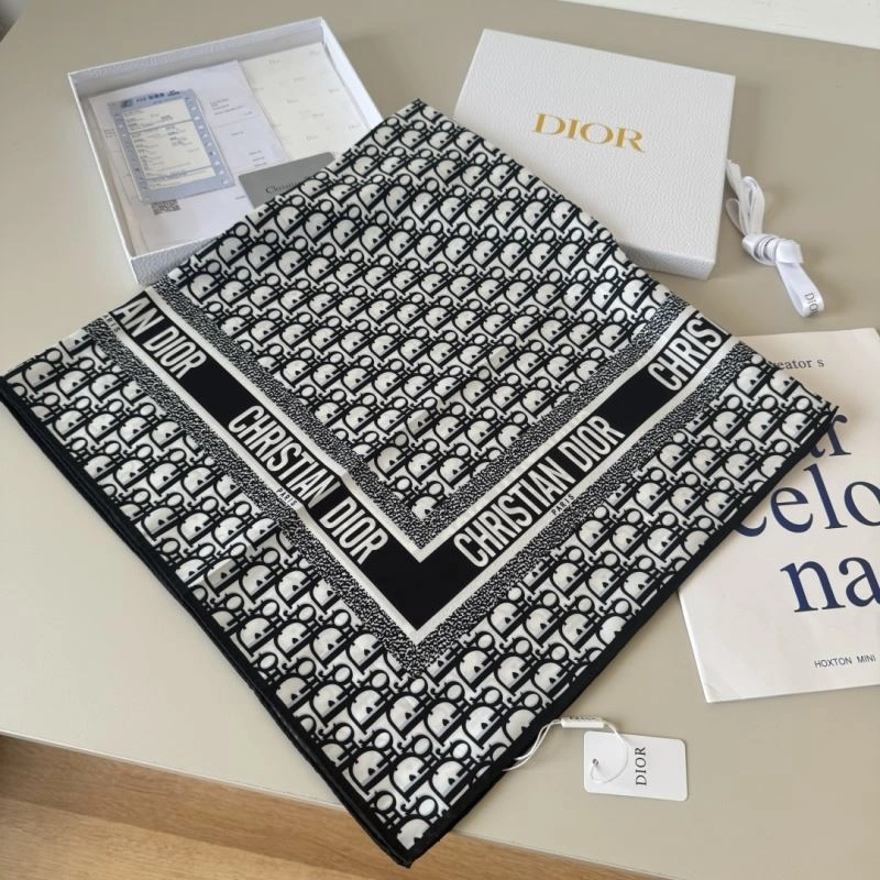 High fidelity Christian Dior Scarf