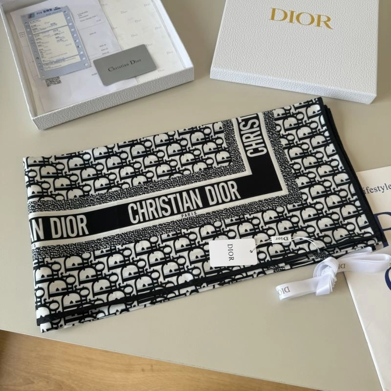 High fidelity Christian Dior Scarf