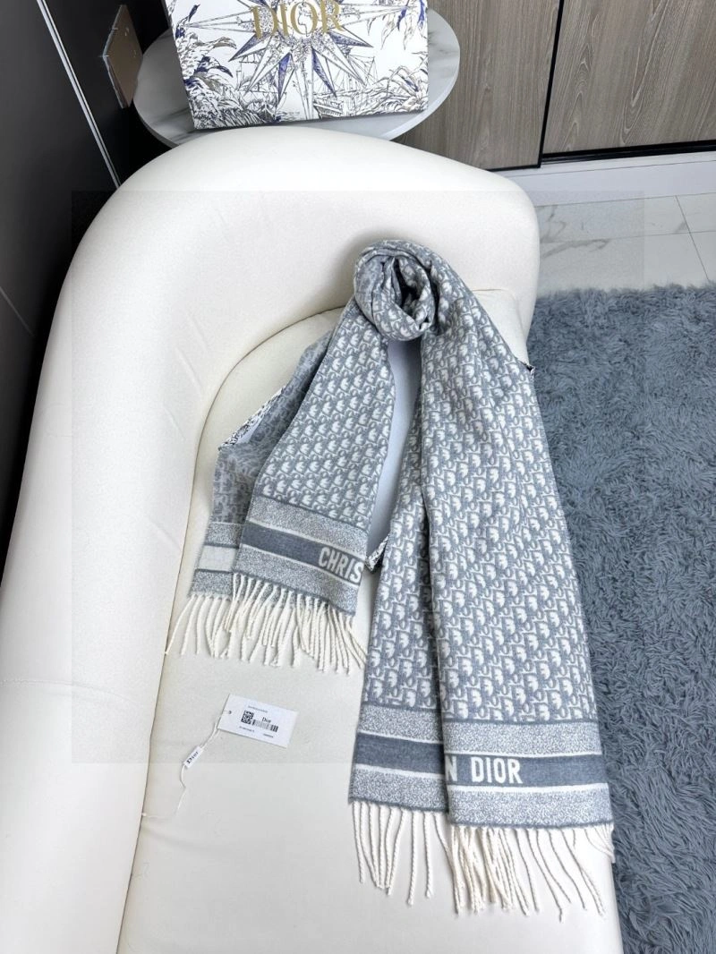 Economical Christian Dior Scarf