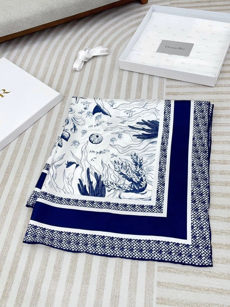 Indistinguishable Christian Dior Scarf